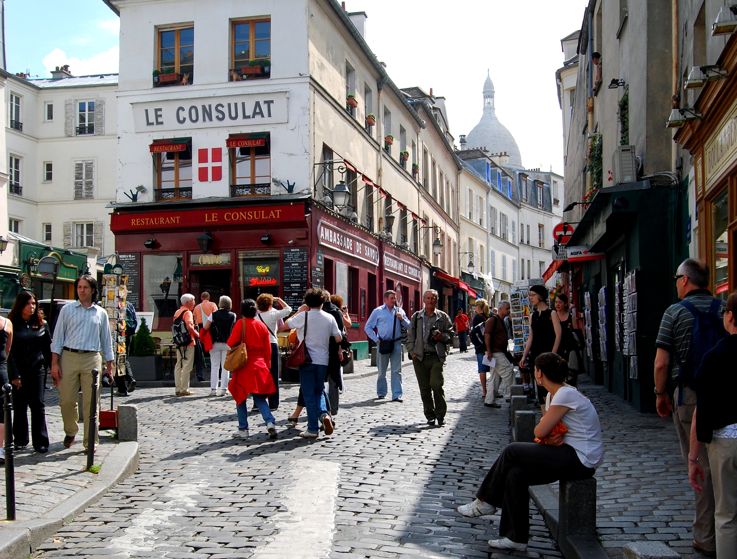 Walking Tour of Montmartre and its Vineyard – Culture And Travel
